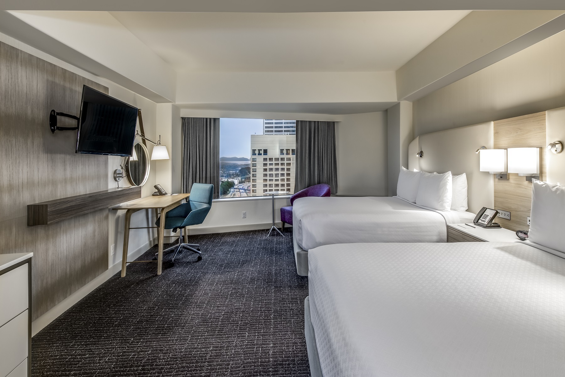 At Work – S E A T T L E I T E