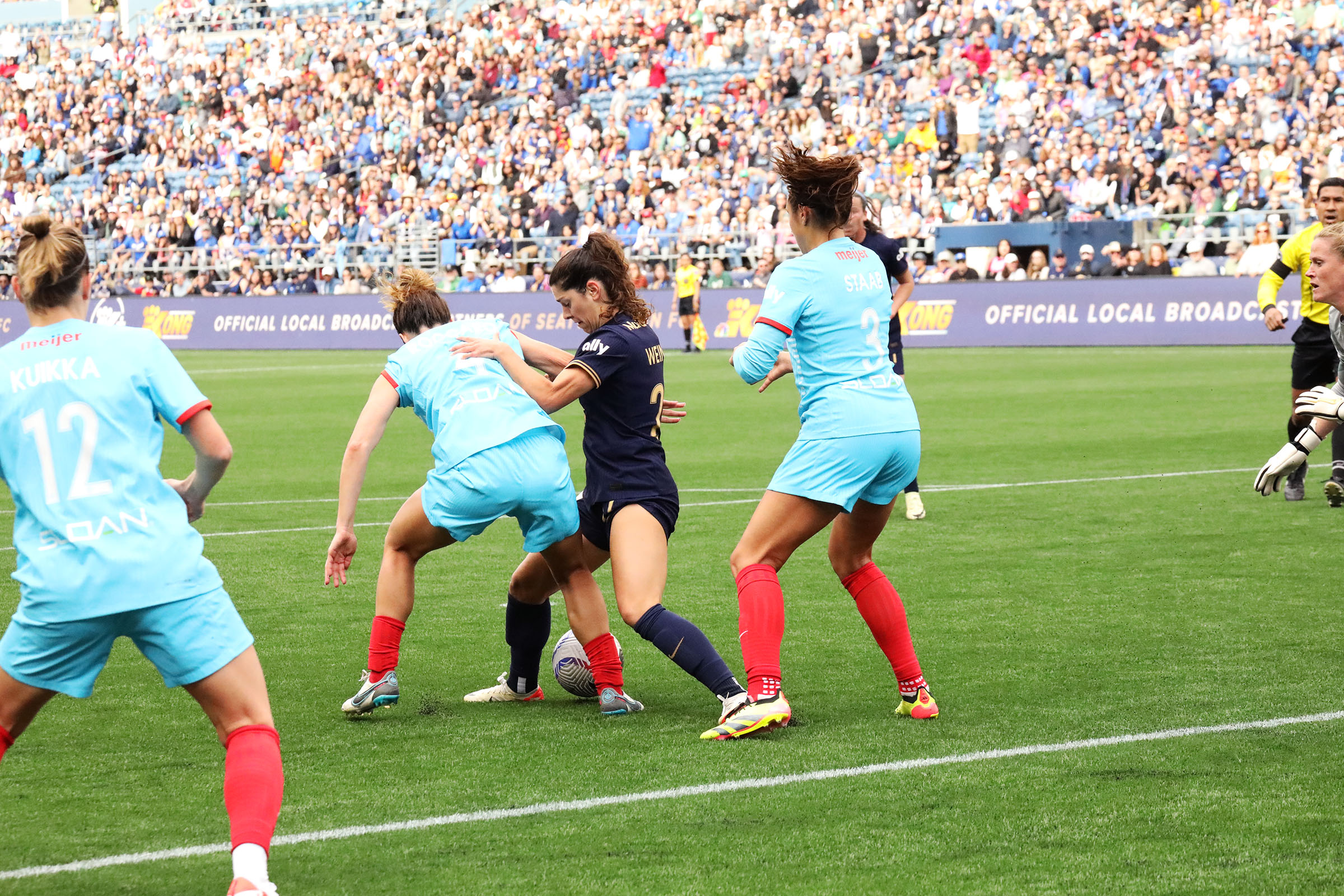 OL Reign Returns to Their Roots With Rebrand As Seattle Reign – S E A T ...