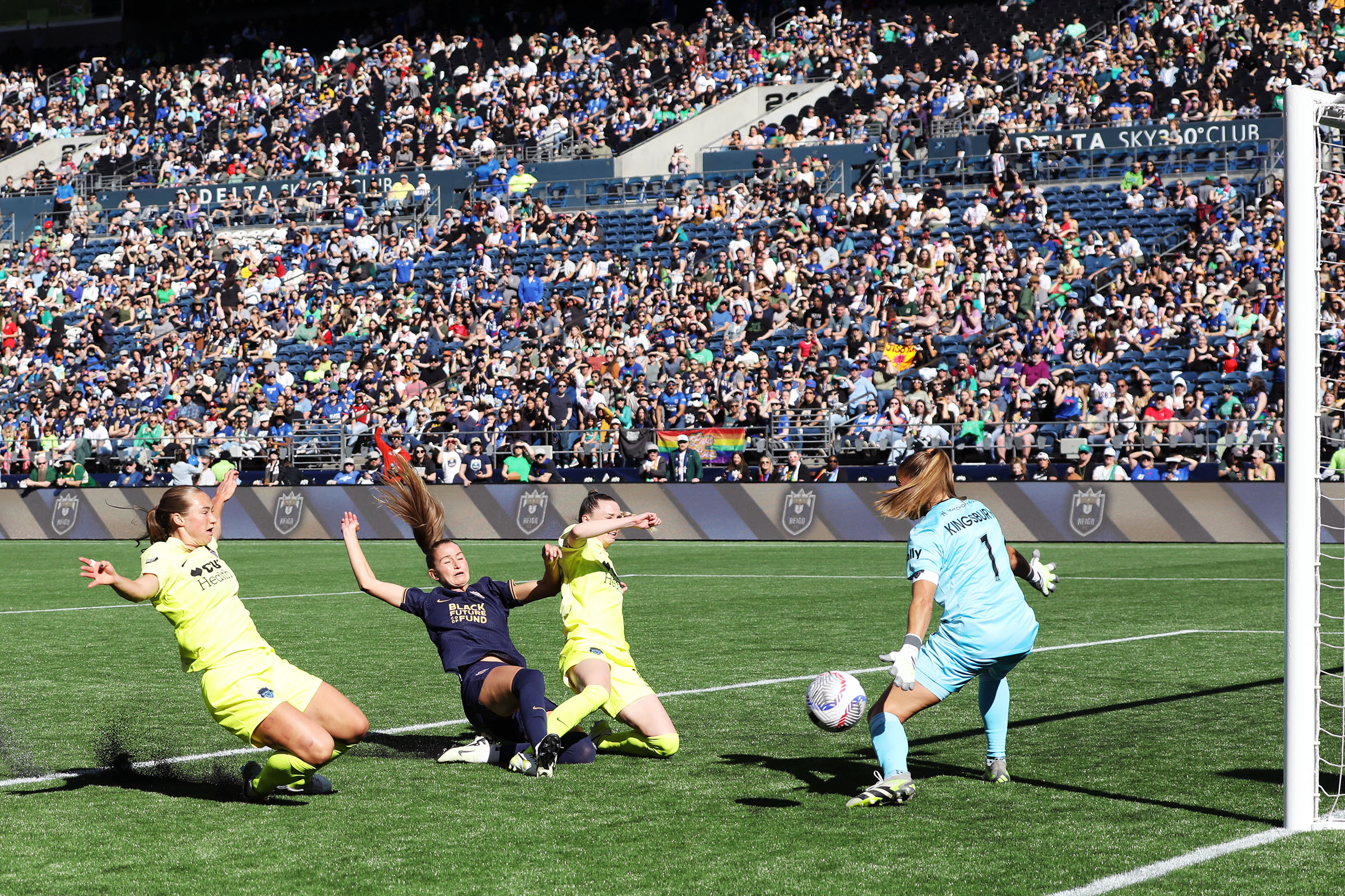 OL Reign Returns to Their Roots With Rebrand As Seattle Reign – S E A T ...